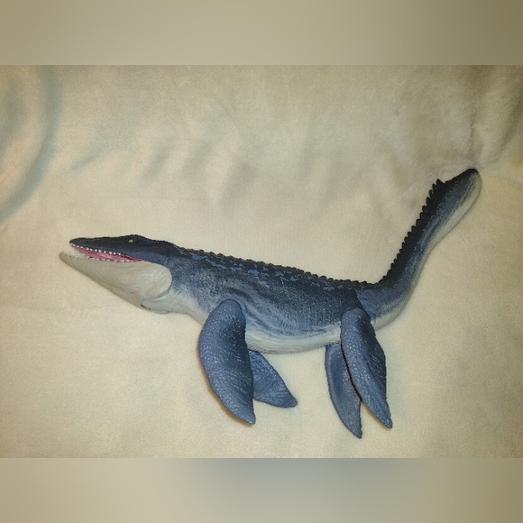 Mattel | Toys | Mattel Jurassic World Real Feel Mosasaurus 27 No Box ...